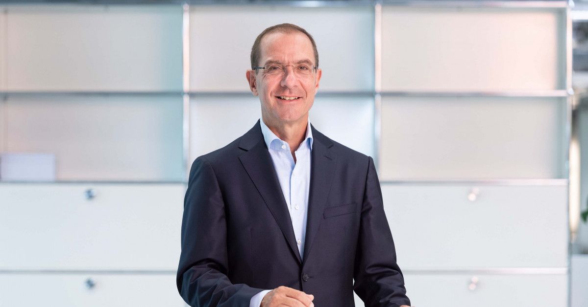 Das Geschäft zurück in die Schweiz holen - Meinungen - Medien & Politik ...